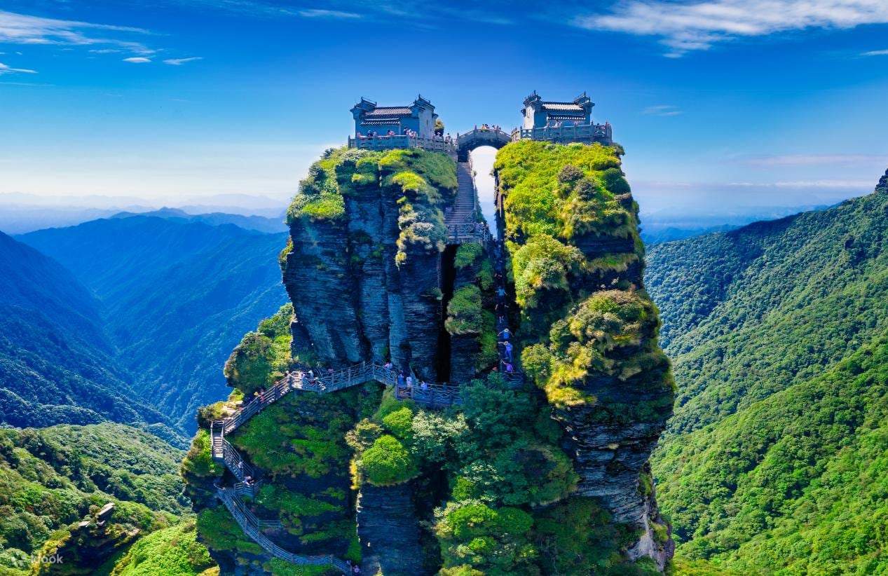 Guizhou Panoramic Highlights 7-Day Tour (Luxury Accommodation ...