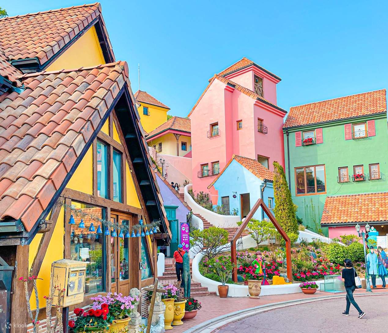 Nami Island / Petit France & Italy Village / Gangchon Rail Bike Tour - Klook Singapore