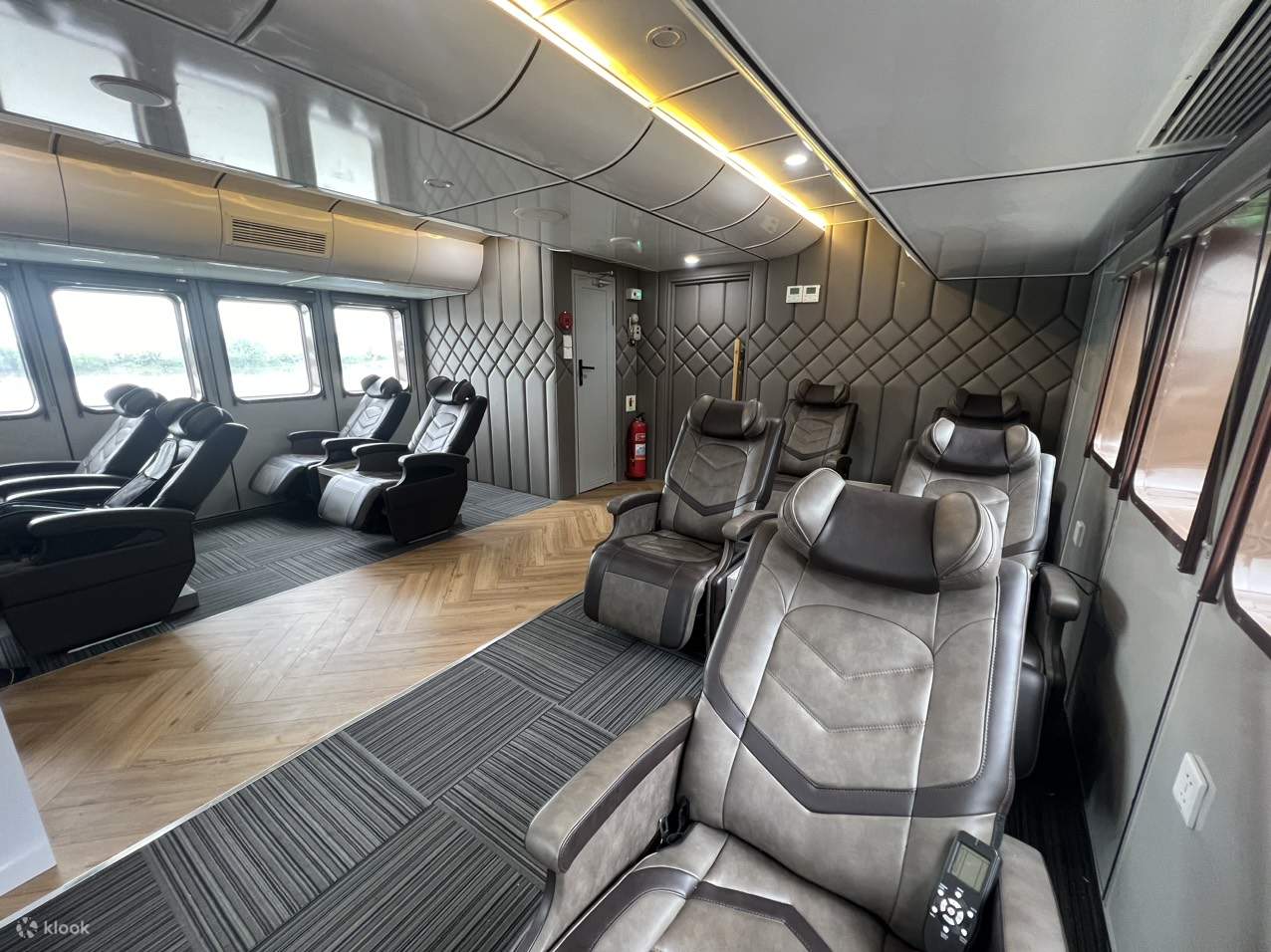 Rach Gia - Phu Quoc Speedboat by Lightning 68 - Klook Philippines