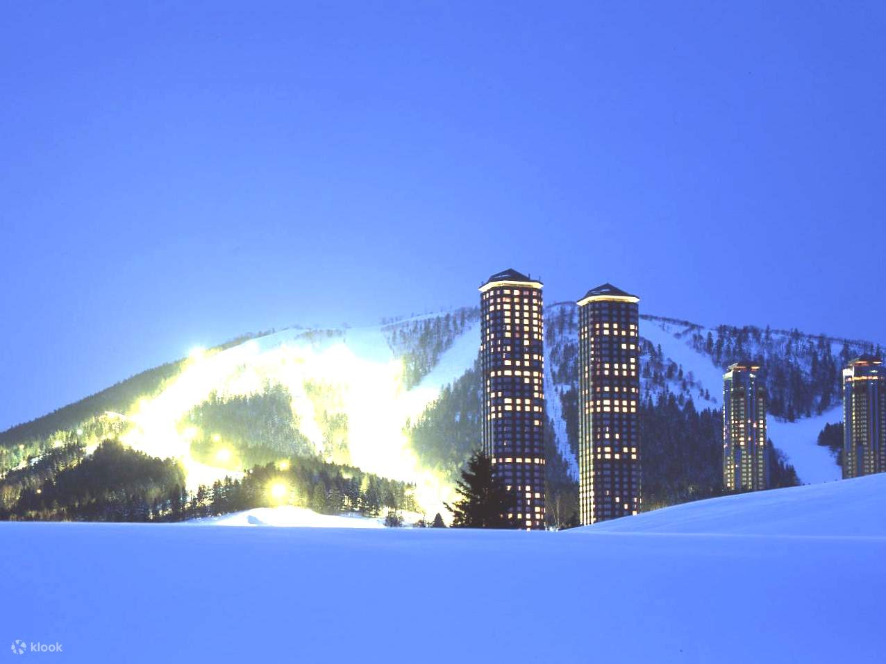 Tomamu Ski Resort Lift Pass and Gear Rental - Klook