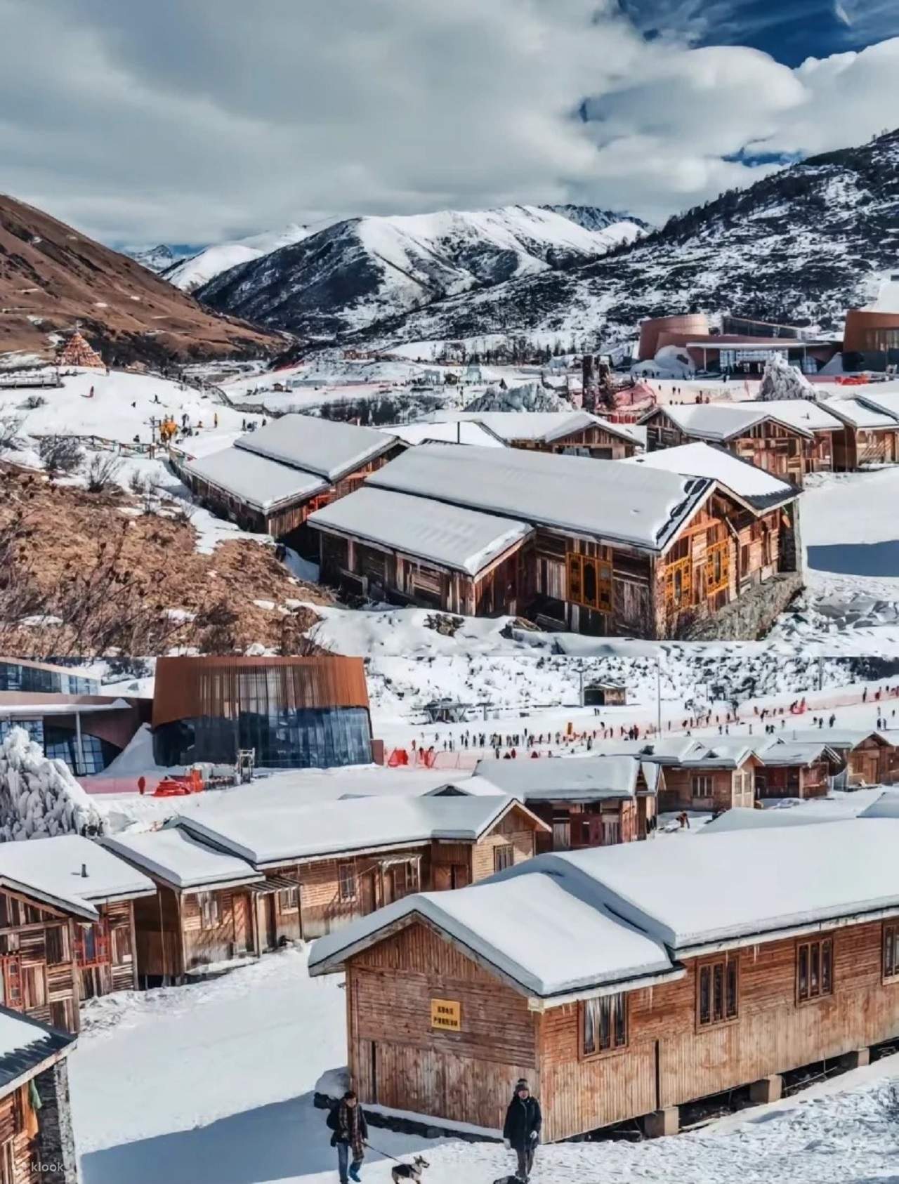 Sichuan Bipenggou Partridge Mountain High-end 2-Day Tour (Ice and Snow ...