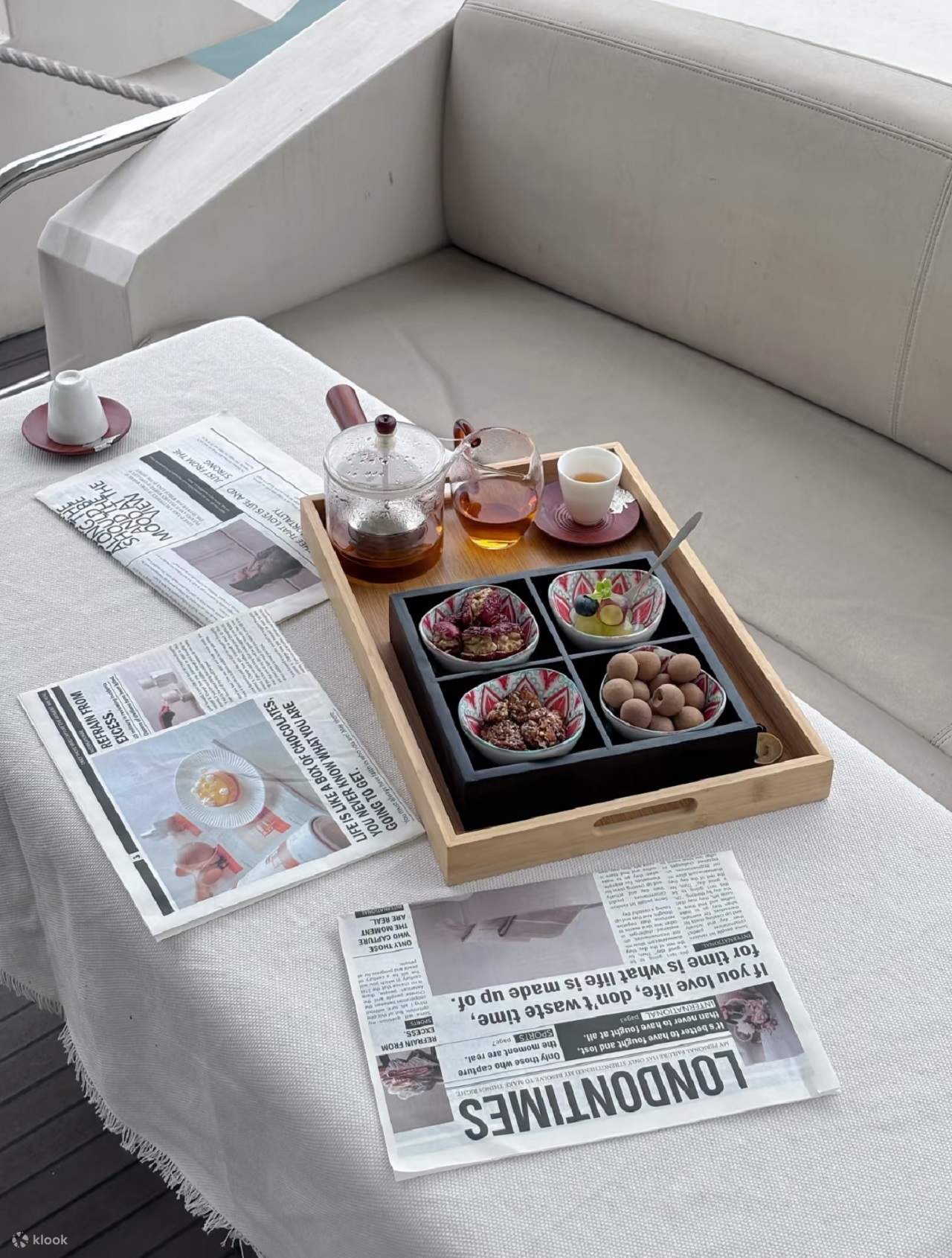 Chongqing Qianding Yacht Afternoon Tea Experience (Viewing the Two ...