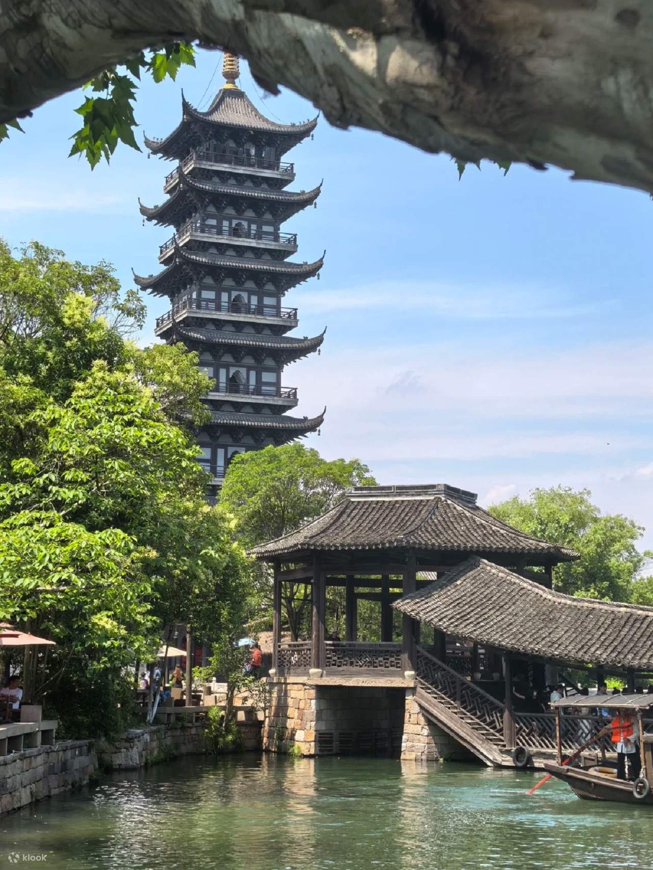 [Round Trip from Shanghai] Jiaxing Wuzhen Luxury Private 1-Day Tour • Explore the Unique Charm ...