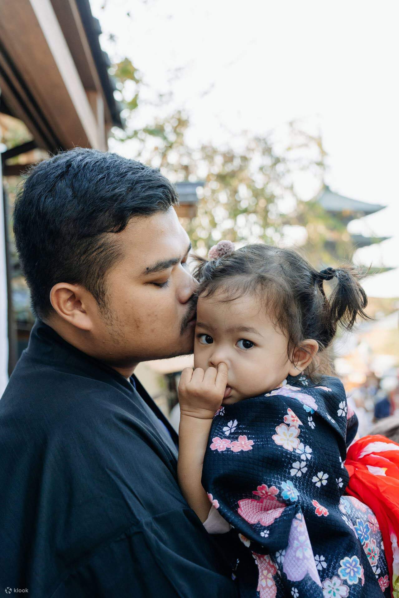 Kyoto: Private and Authentic Photoshoot Experience - Klook United States