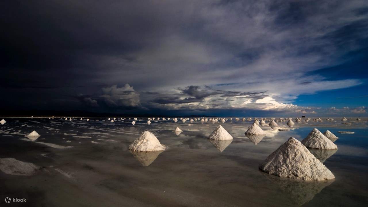 BOLIVIA: DISCOVER UYUNI SALT FLAT 2 DAYS/1 NIGHT - Klook India