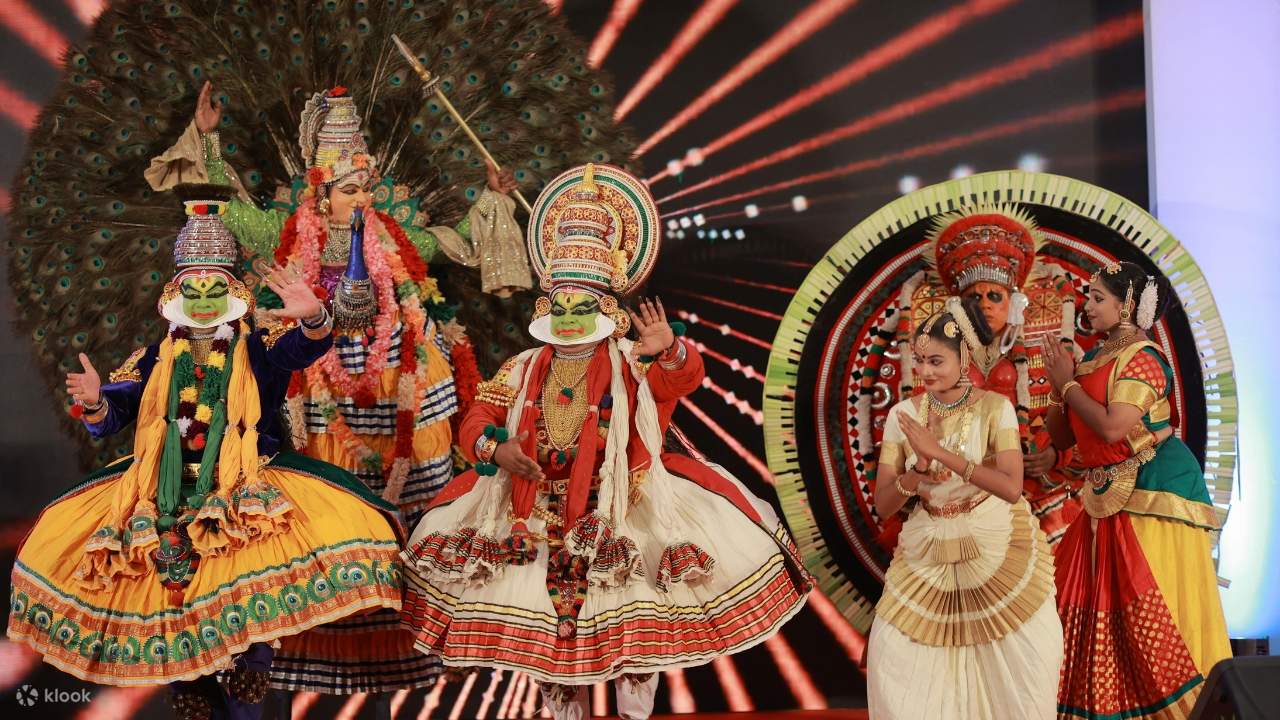 Munnar: 3-Day Tour with Tea Museum and Echo Point - Klook