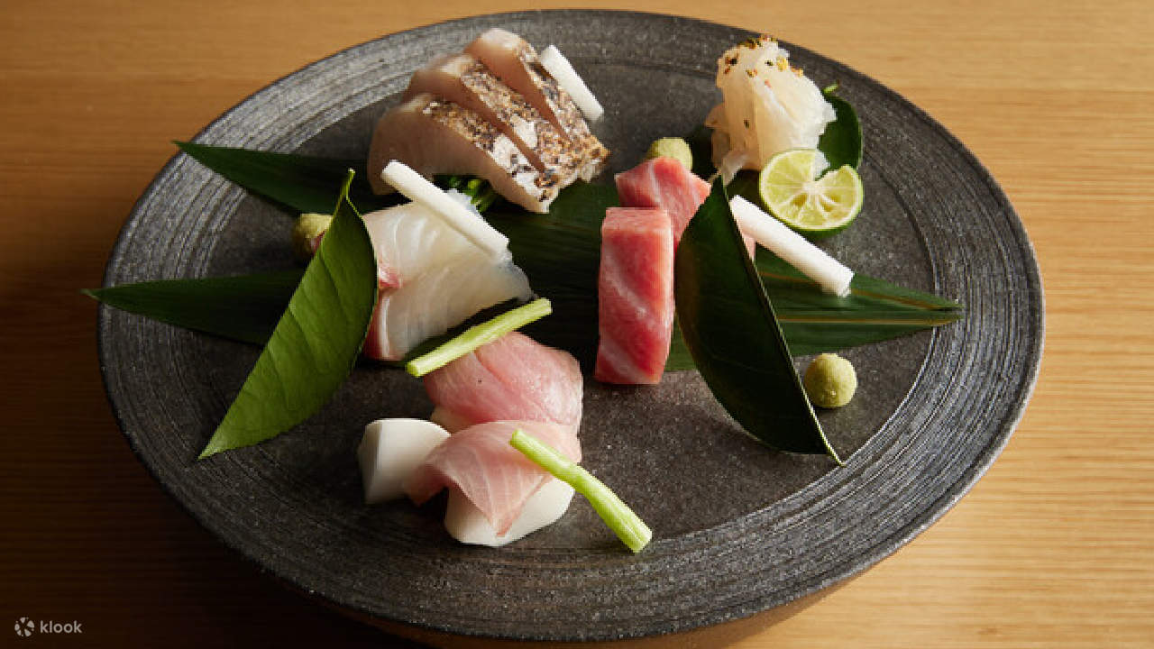 Premium Sushi Dining Experience in Kitashinchi, Osaka - Klook Australia