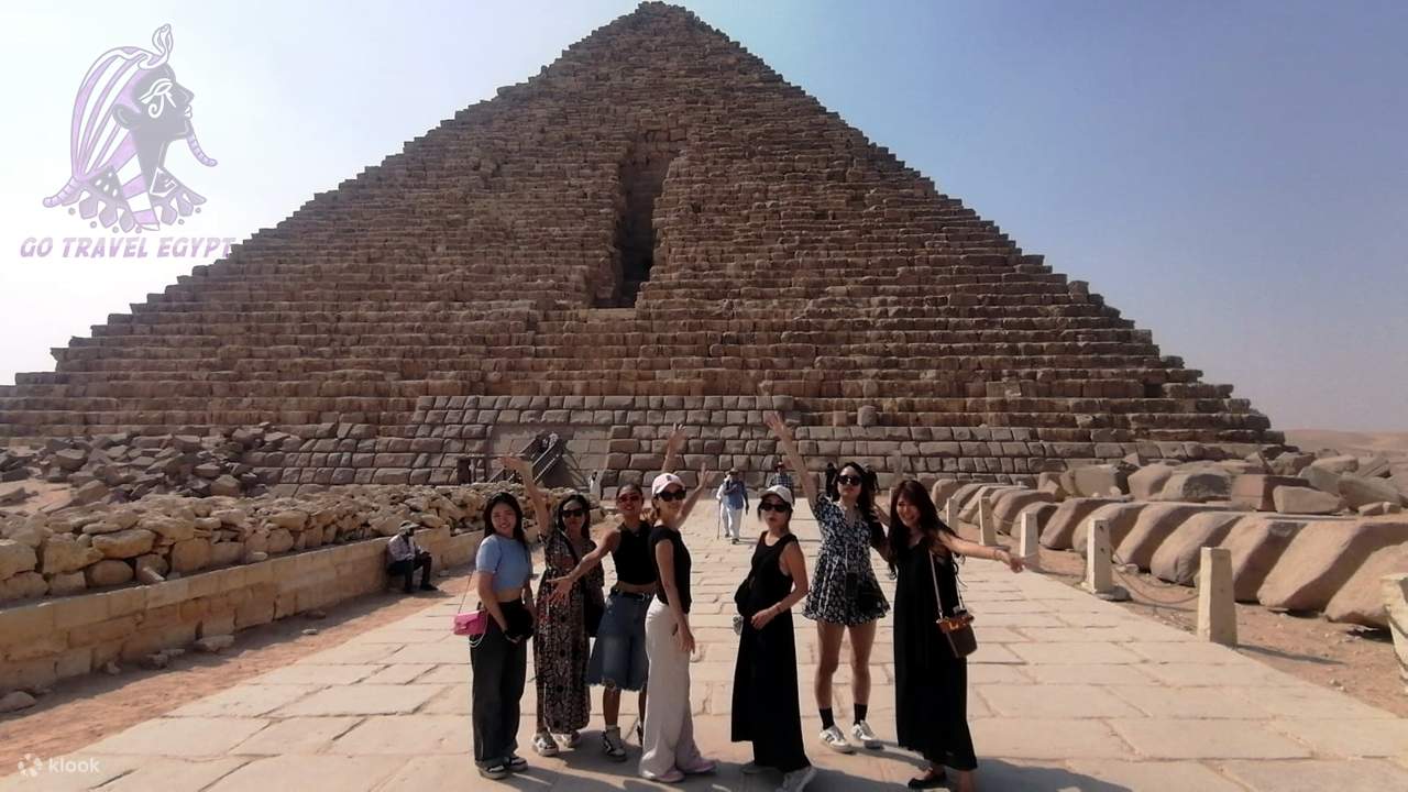 Private tour to Pyramids and Sphinx, Saqqara and Egyptian Museum ...
