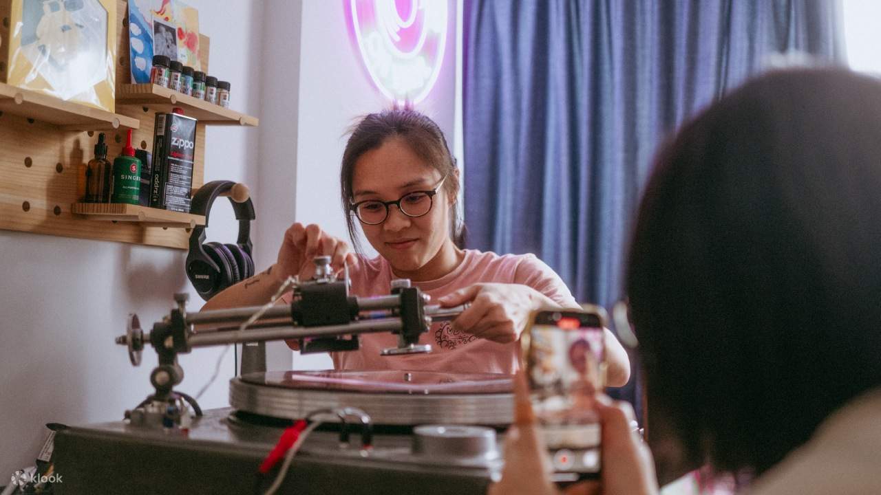 Lathe-cut Record Experience in Singapore - Klook United Kingdom