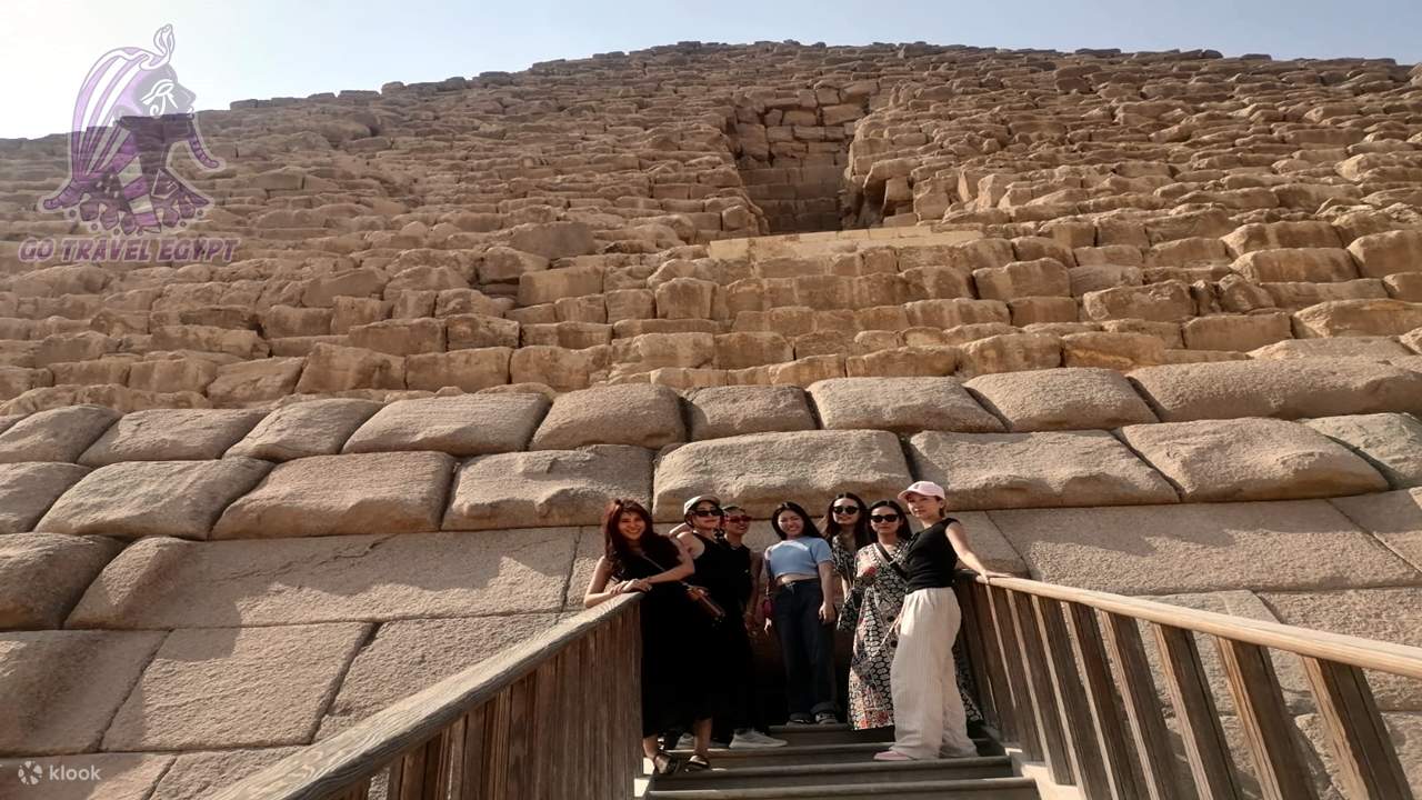 Tur pribadi ke Piramida dan Sphinx, Saqqara dan Museum Mesir - Klook ...