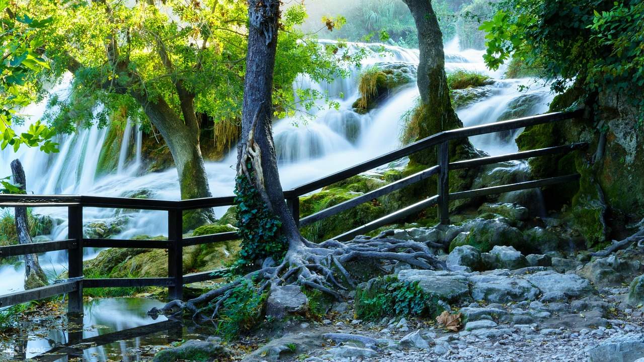 Krka Waterfalls, Lake Cruise & Skradin Old Town - Klook Estados Unidos