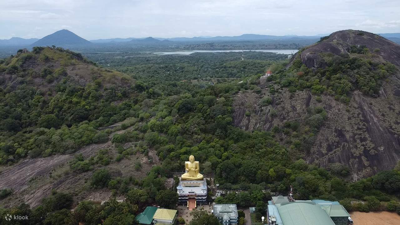 Tur Pribadi Sehari Colombo Sigiriya, Dambulla & Elephant Safari - Klook ...
