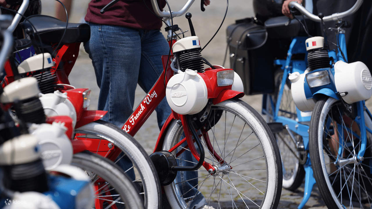 Private Tour - Solex: Left Bank Discovery - 3H - Klook Hong Kong