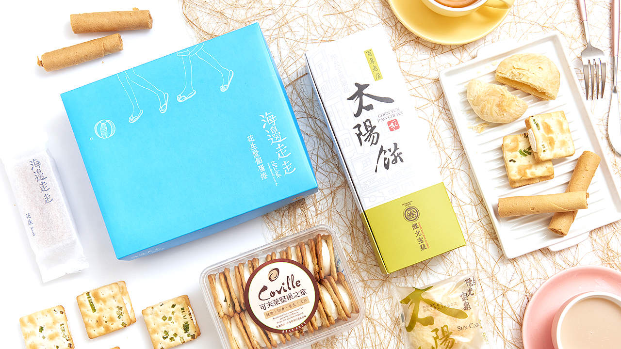 Chen Yun Pao Chuan Suncakes, HiWalk Egg Rolls, & Coville Crackers ...