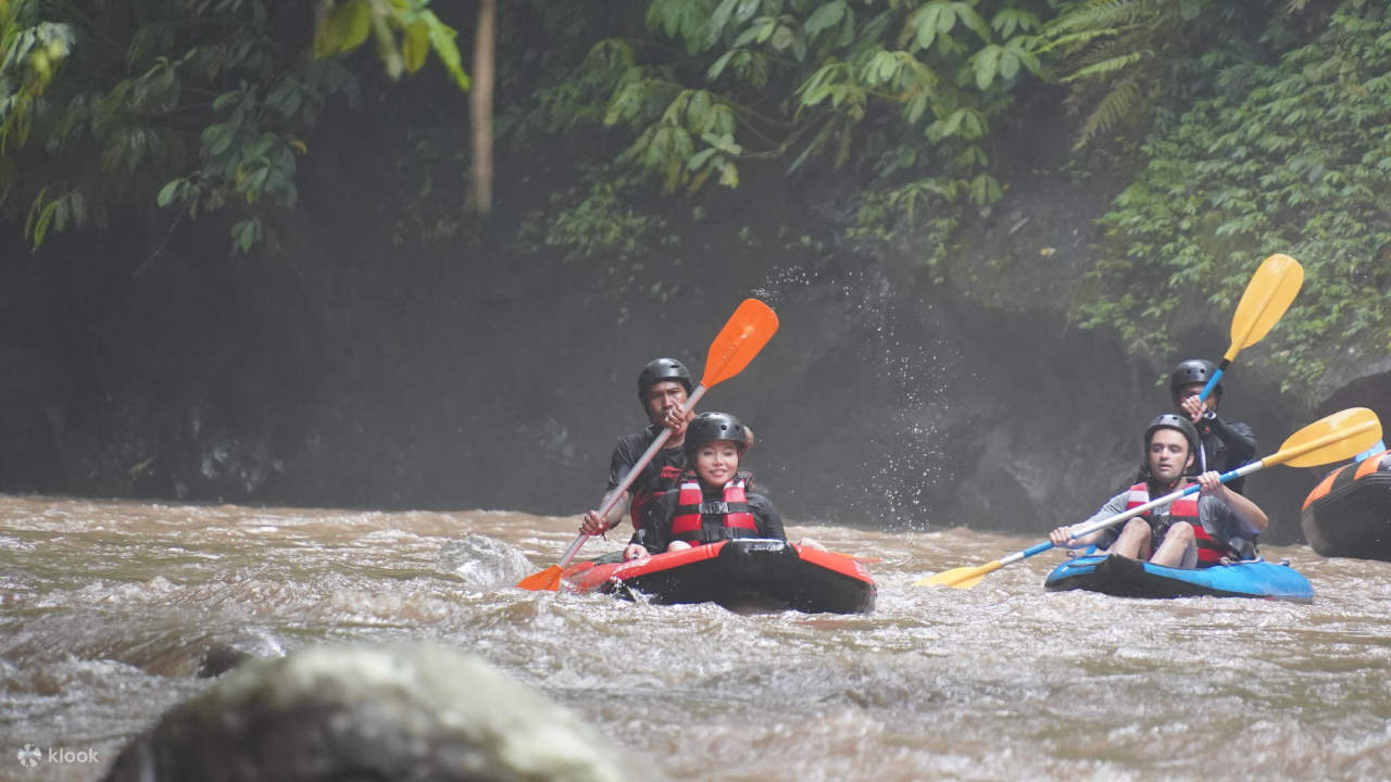 Chèo thuyền kayak trên Sông Ayung, Ubud - Klook Việt Nam