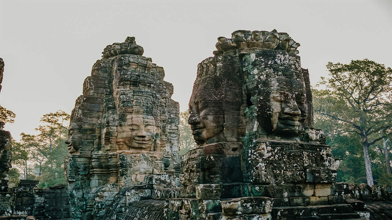 Angkor Wat Sunrise Tour with Monk Blessing - Klook Singapore