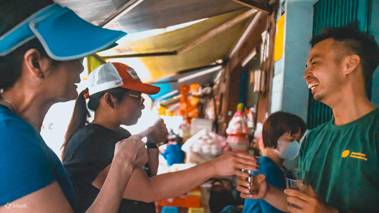 Sai Gon Foodie Night Cycling Tour, Vietnam - Klook