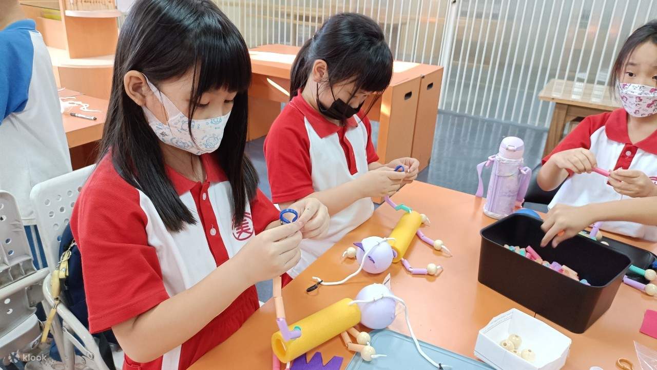 Taipei Puppet Theater (Puppet Show / Experiential English Guide ...