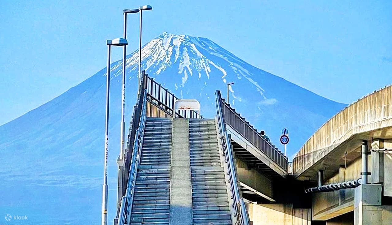 Mount Fuji J Line: Ins-popular Mount Fuji overlooking heritage-Dream ...