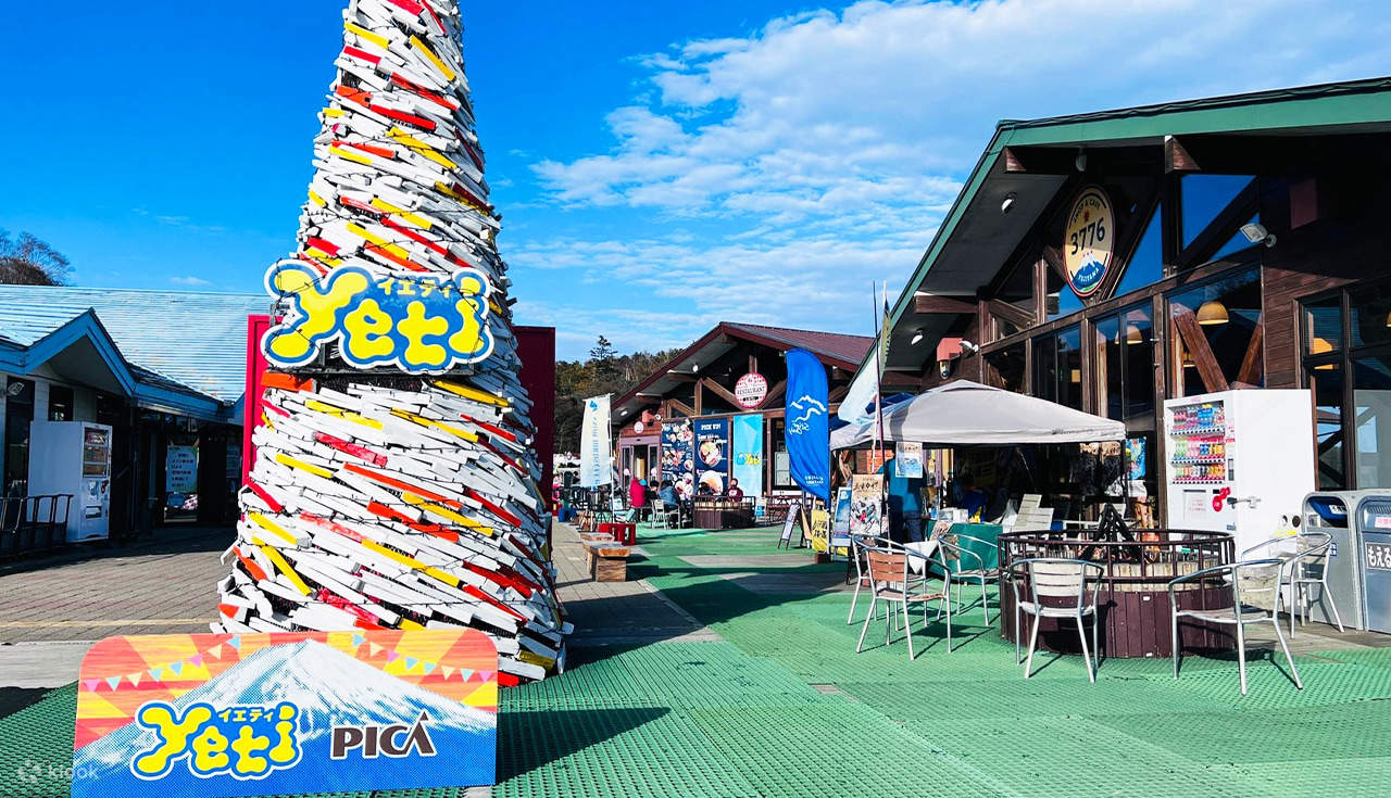 Mount Fuji 2nd Stage YETI Skiing & Hot Spring Resort Day Trip - Klook ...