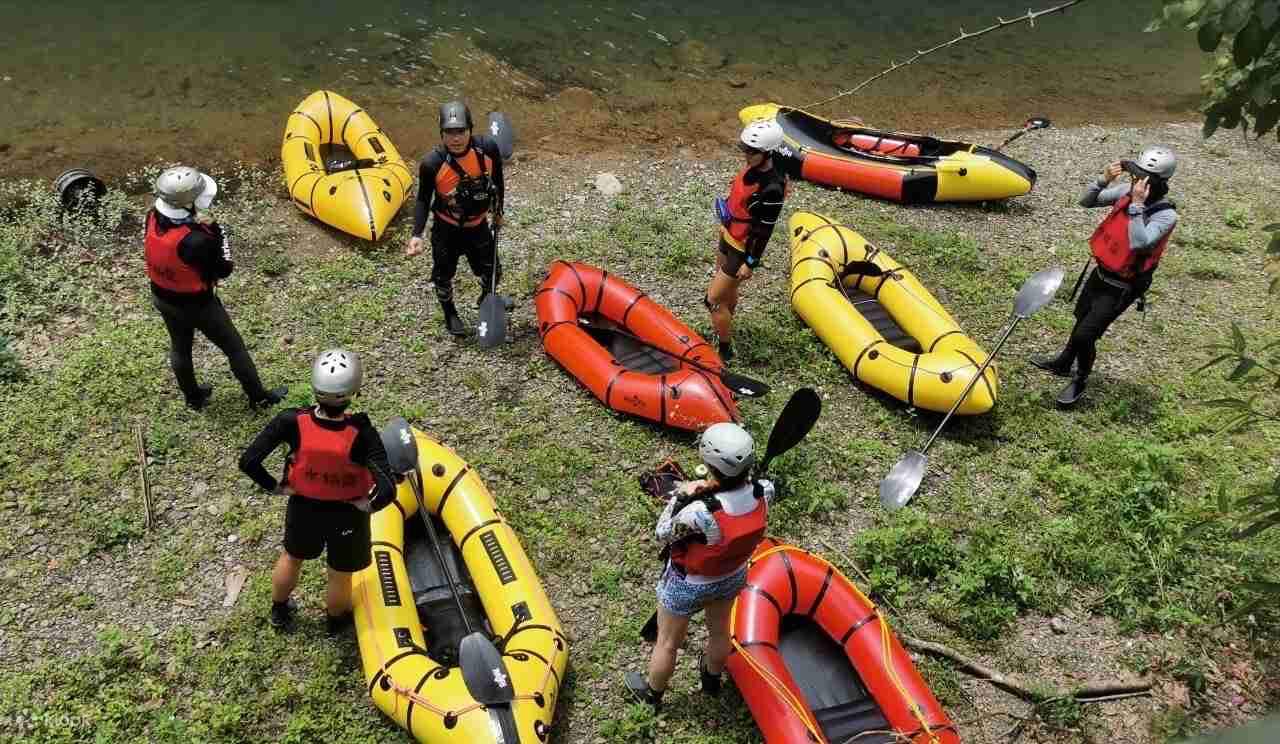 Taoyuan - Whitewater Rafting Experience - Klook
