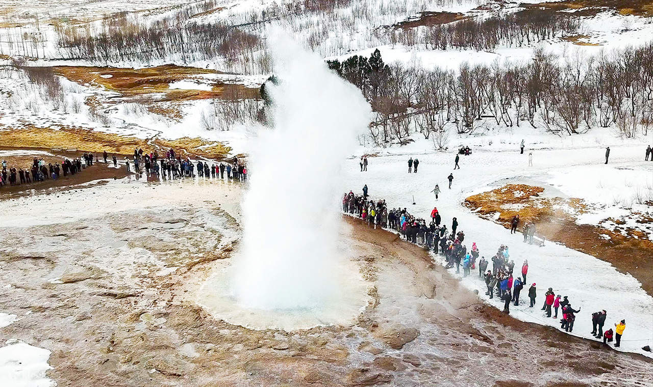 Iceland Golden Circle Blue Lagoon Day Tour: Crater Lake, Geysers ...