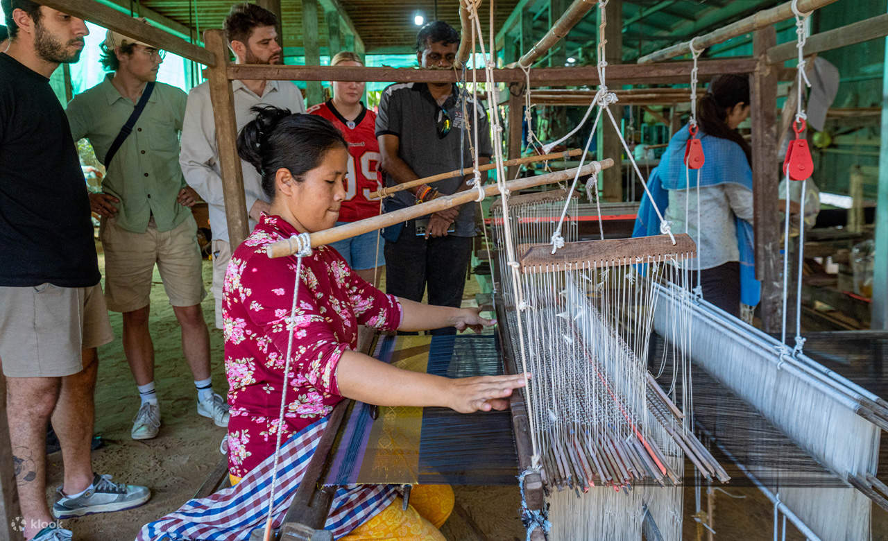 Discover Silk Island: Phnom Penh Tuk-Tuk Tour by Siem Reaper - Klook