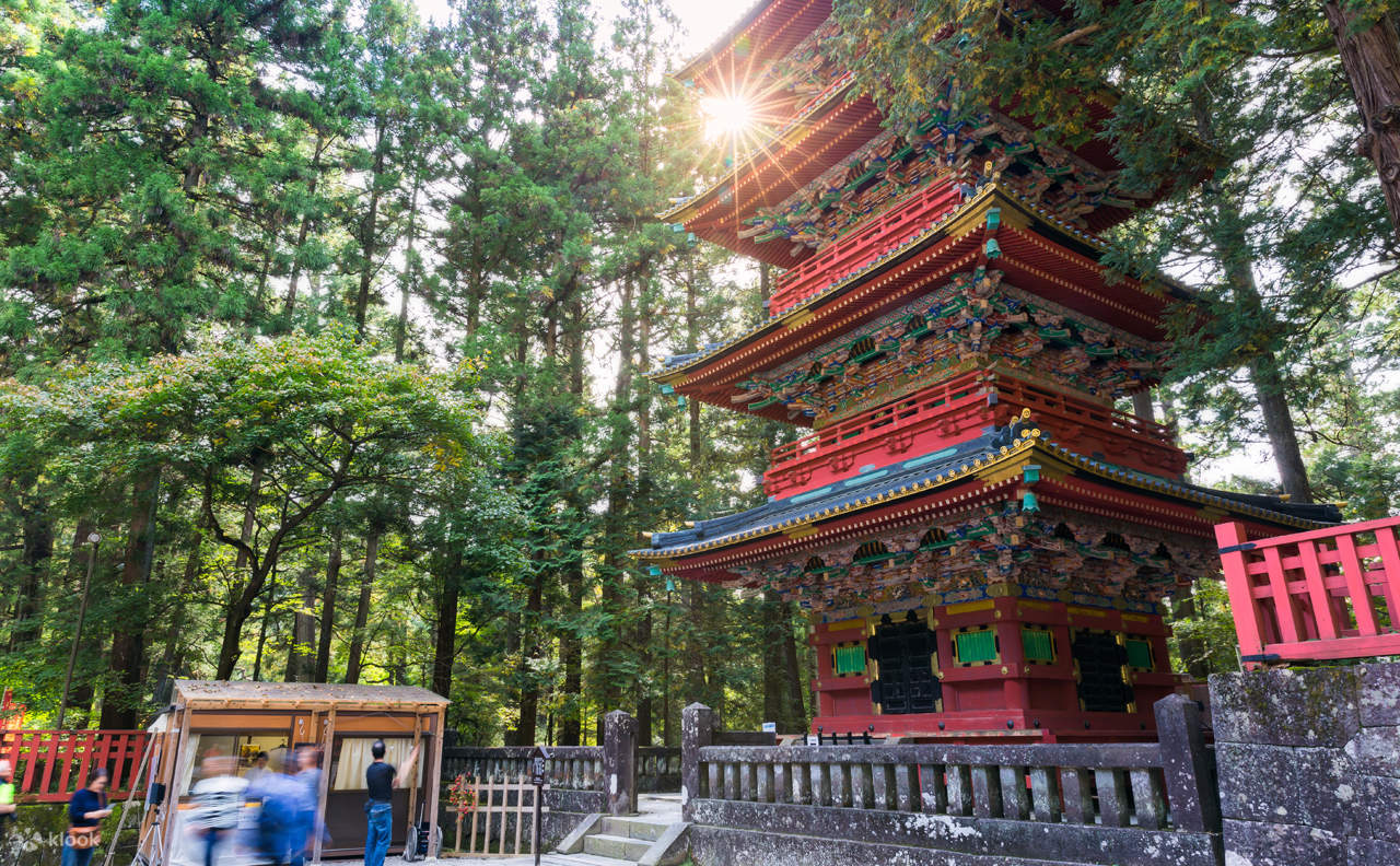Toshogu Shrine, Iroha Mountain Trail, Akechidaira Ropeway, and Lake ...