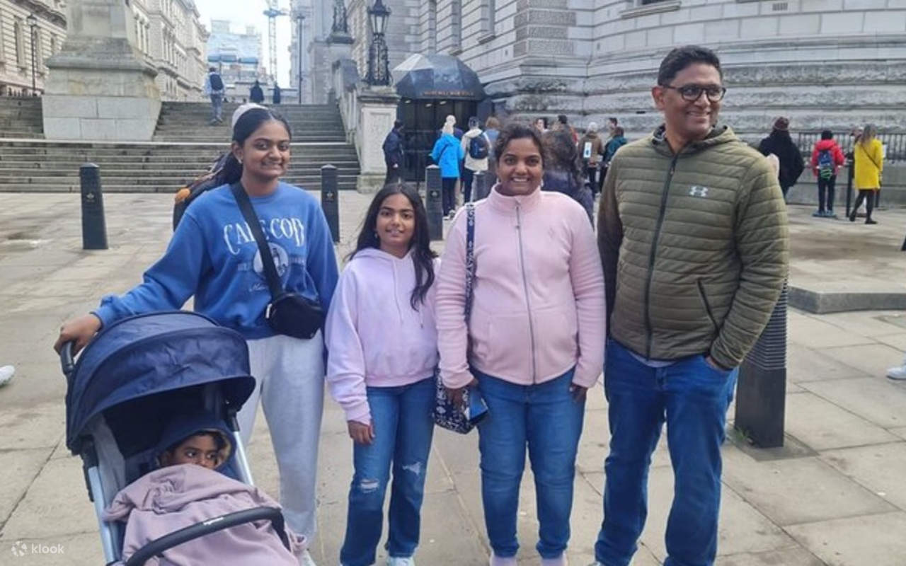 Windsor private half-day black cab tour from London - Klook