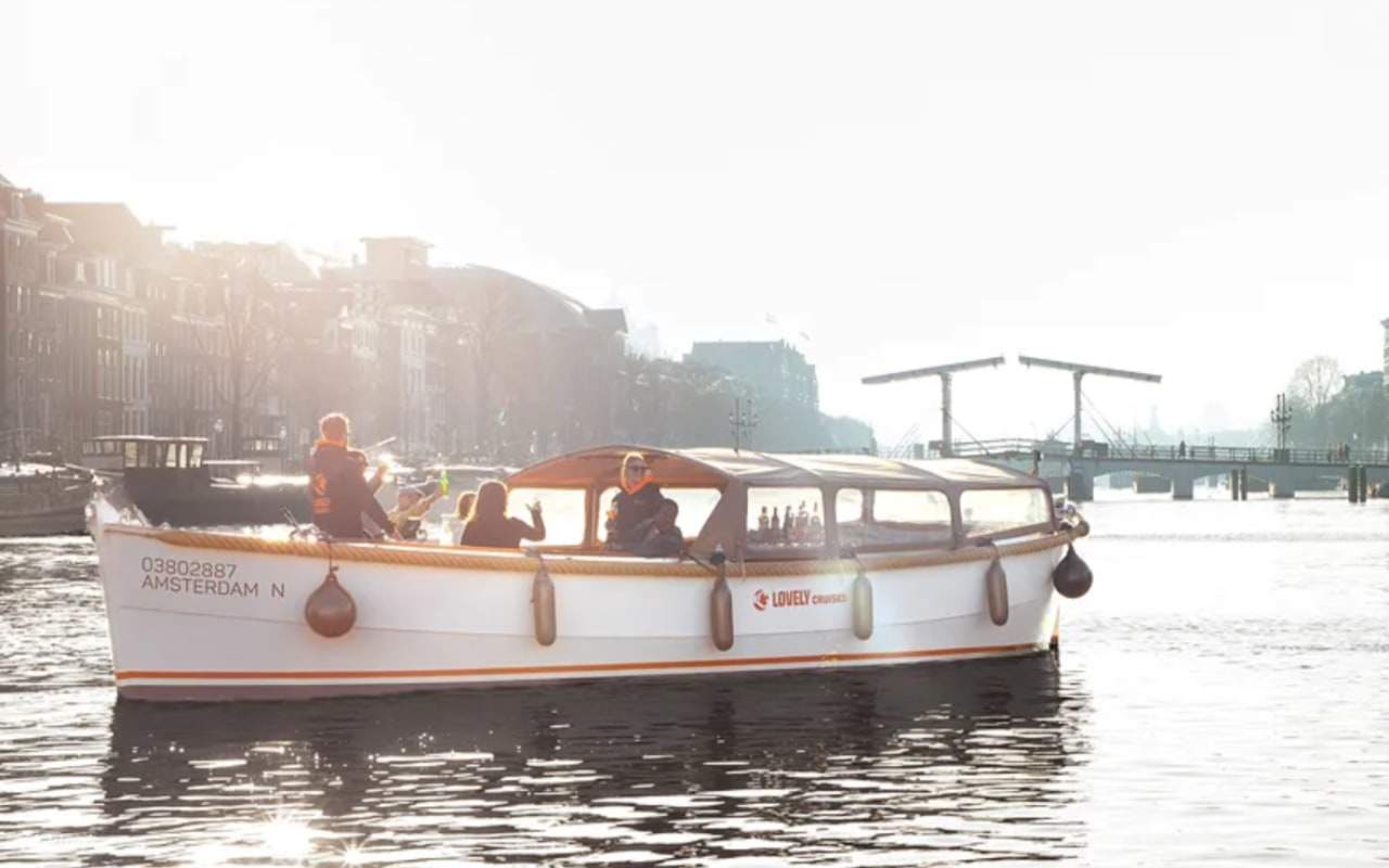 Amsterdam Luxury Open Boat Canal Cruise - Klook Singapore