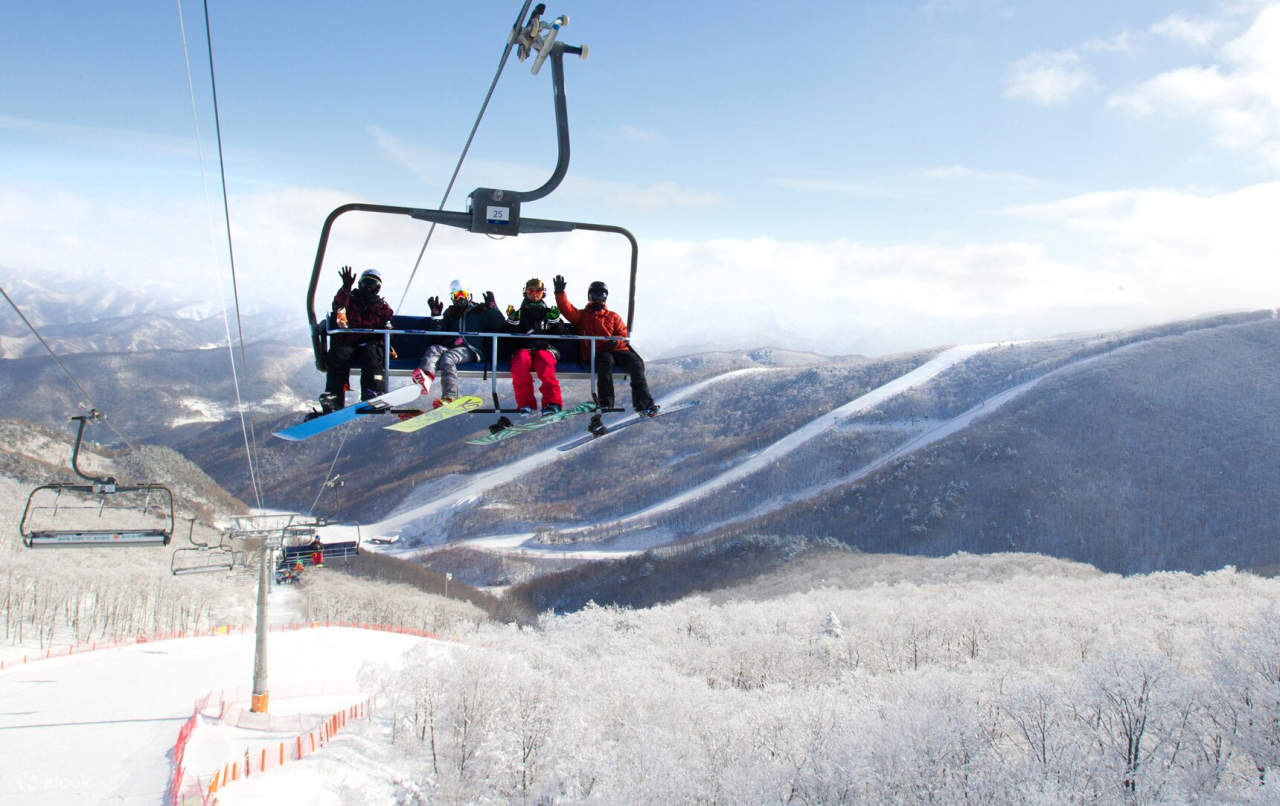 Private One-Way Transfer: Seoul - Elysian / Vivaldi / Yongpyong / High1 ...