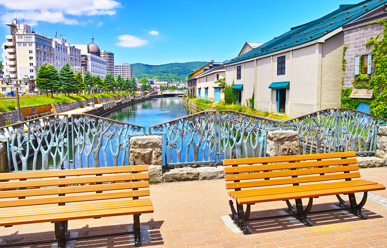 Otaru City & Noboribetsu Station 1-Day Guided Tour & Sightseeing Tour ...