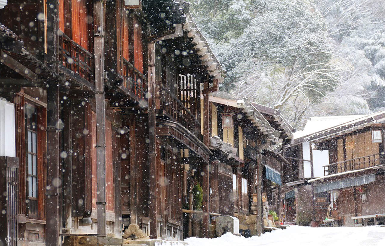 Magome Inn, Ena Gorge Observatory, and Inuyama Castle Day Trip (From ...