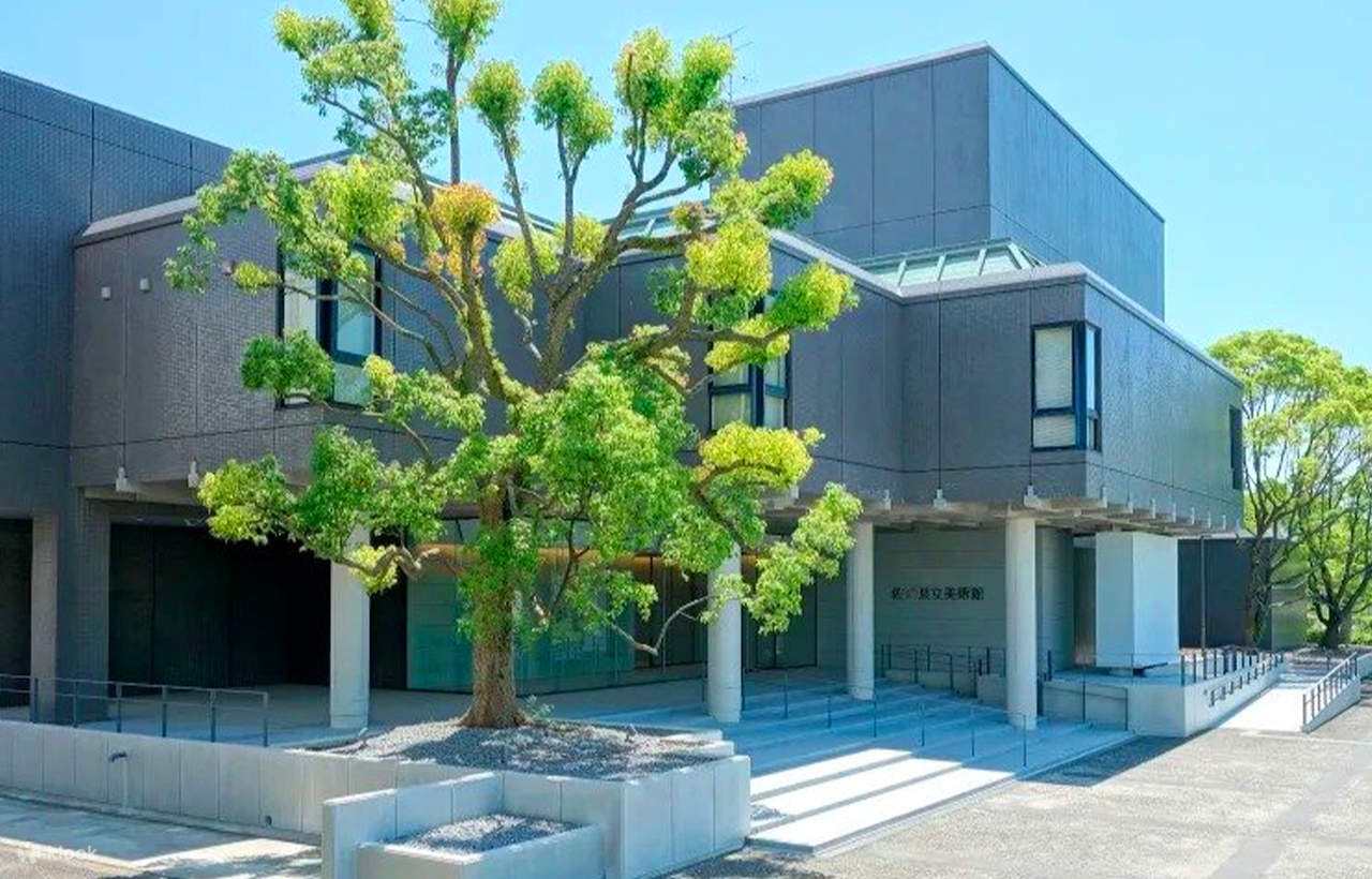 Strawberry Picking, Yanagawa Boating, and Saga Castle Ruins Day Tour ...