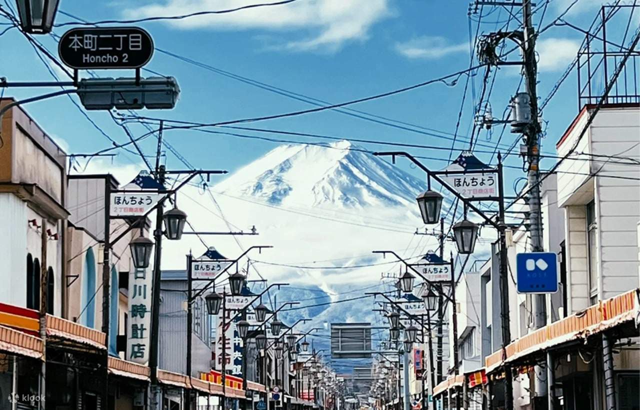 Fuji Photography Tour: Arakurayama Sengen Park, Hikawa Clock Shop ...