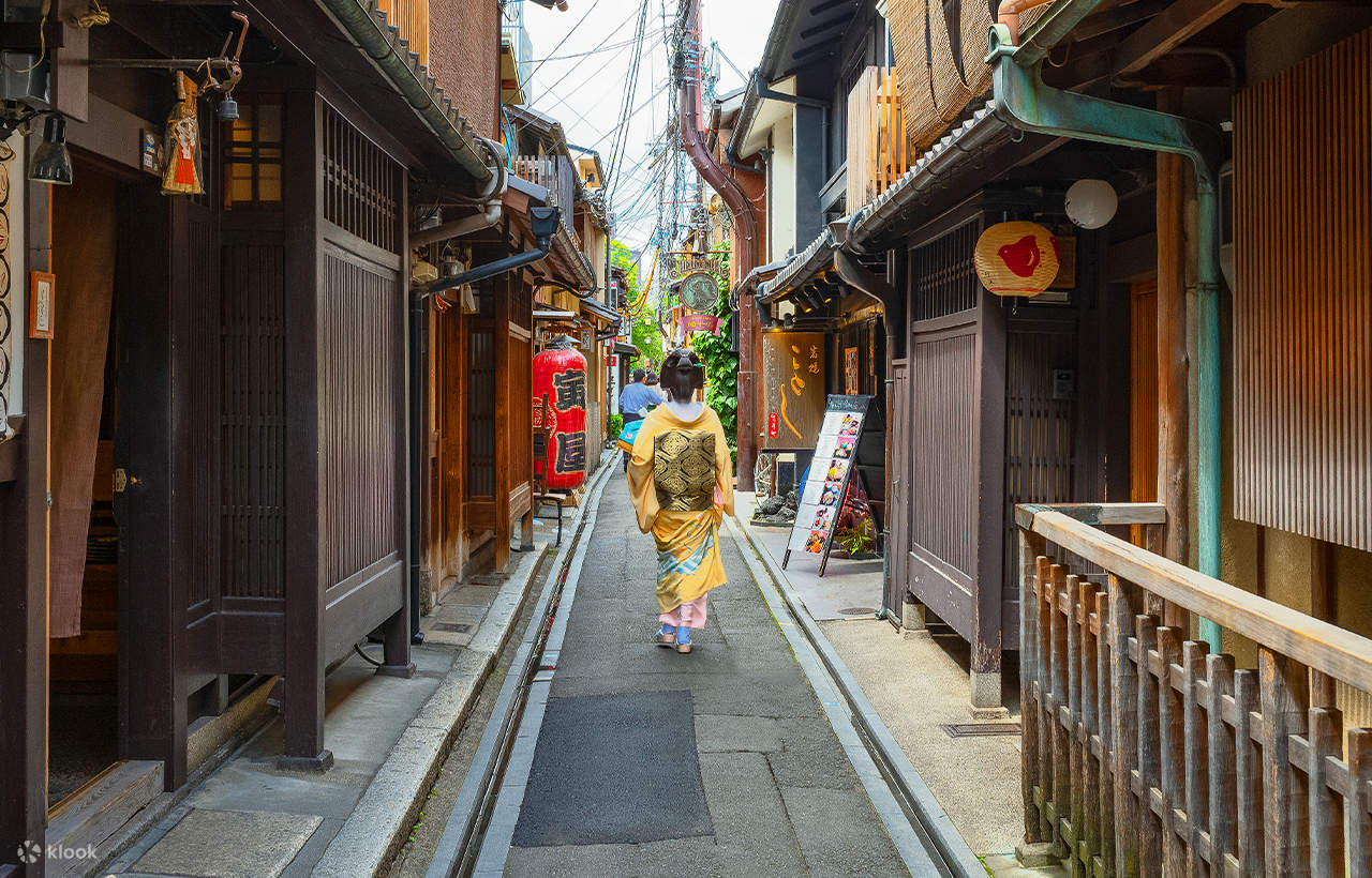 Kyoto Japanese style Kinkakuji Temple & Kiyomizu Temple & Kimono ...