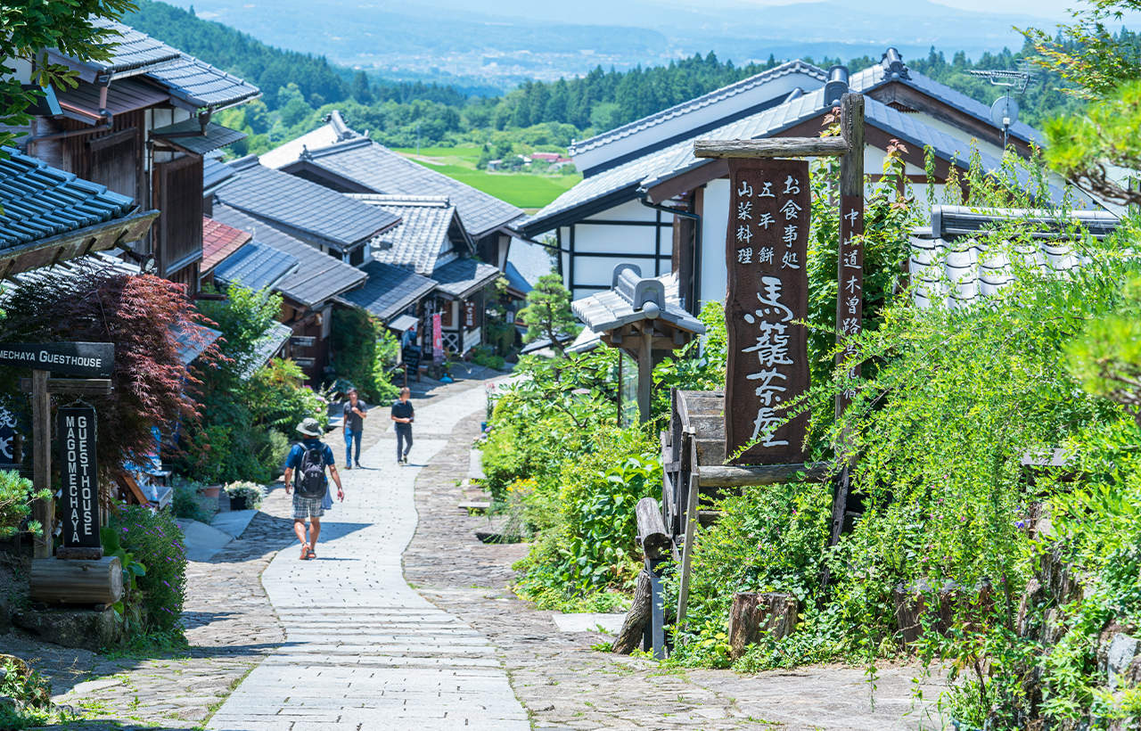 Tour một ngày tham quan Magome-juku & Đài quan sát Hẻm núi Ena & Lâu ...
