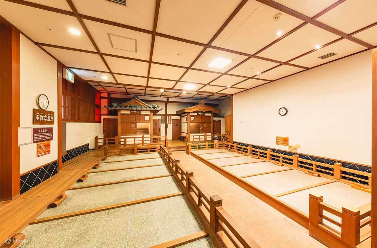 Kobe Lazy Day Trip | Sanda OUTLET Shopping + Arima Onsen Hot Spring ...