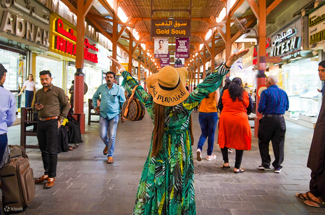 Old Town Walking Tour with Souks, Abra Ride & Snacks - Klook