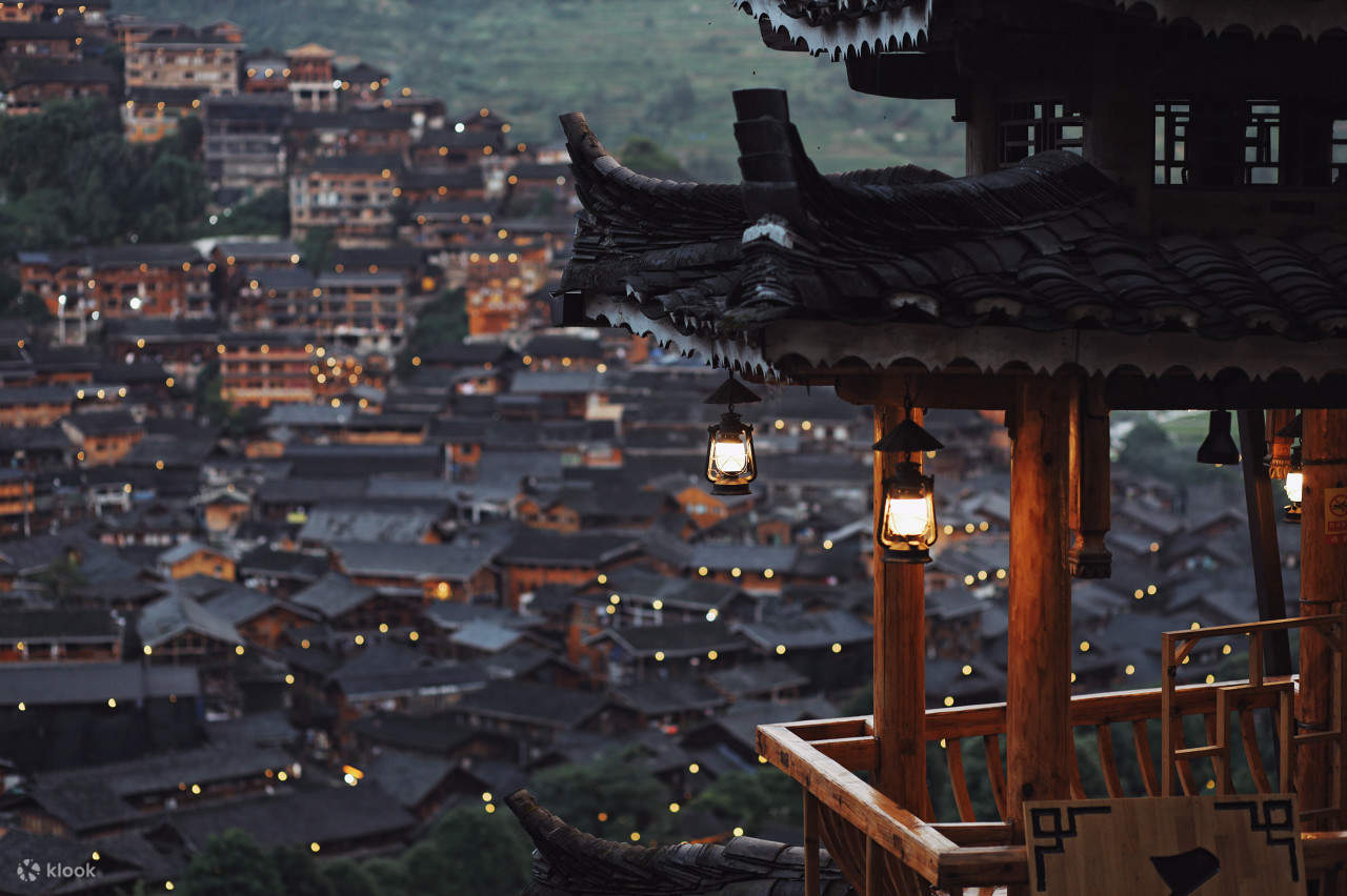 Tour di 3 giorni: cascata di Huangguoshu a Guizhou + Xiaoqikong a Libo + villaggio Miao di ...