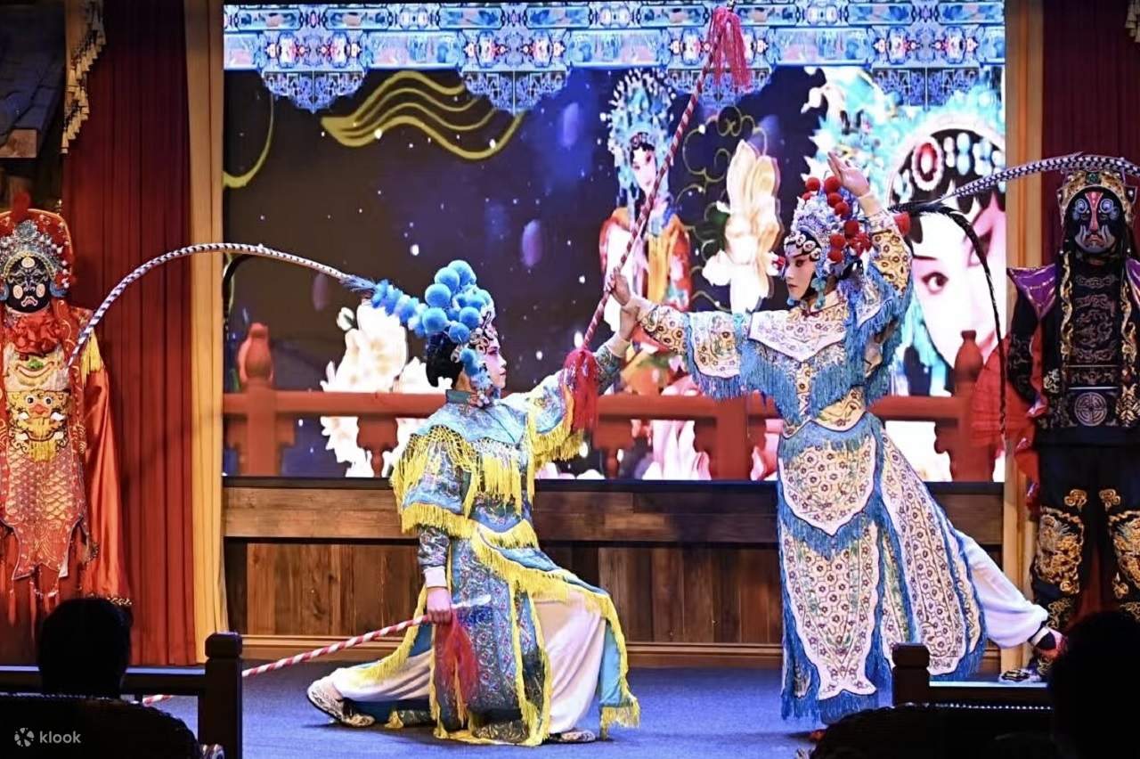 重庆1941老戏曲剧院门票（川剧变脸+吐火+盖碗茶+特色点心+琵琶演奏） - Klook客路