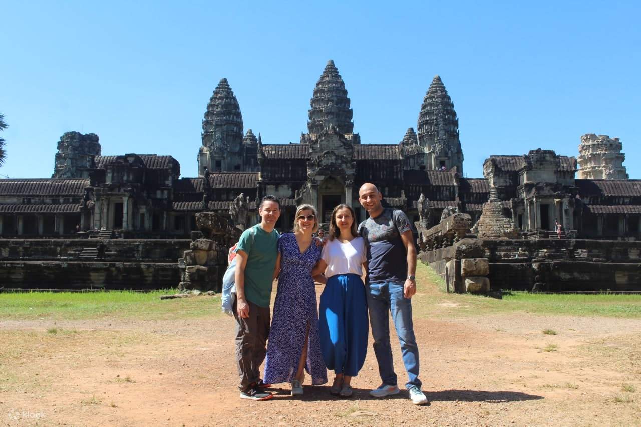 Angkor Wat Sunrise Small Cycle Group Tour - Klook United Kingdom