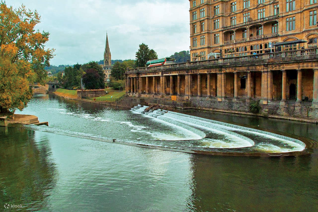 Discover Stonehenge And Bath Day Tour From London United Kingdom
