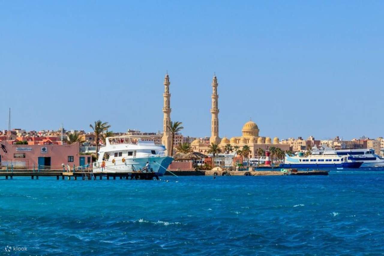 Hurghada City Tour and Handicrafts Shop With transfer - Hurghada ...
