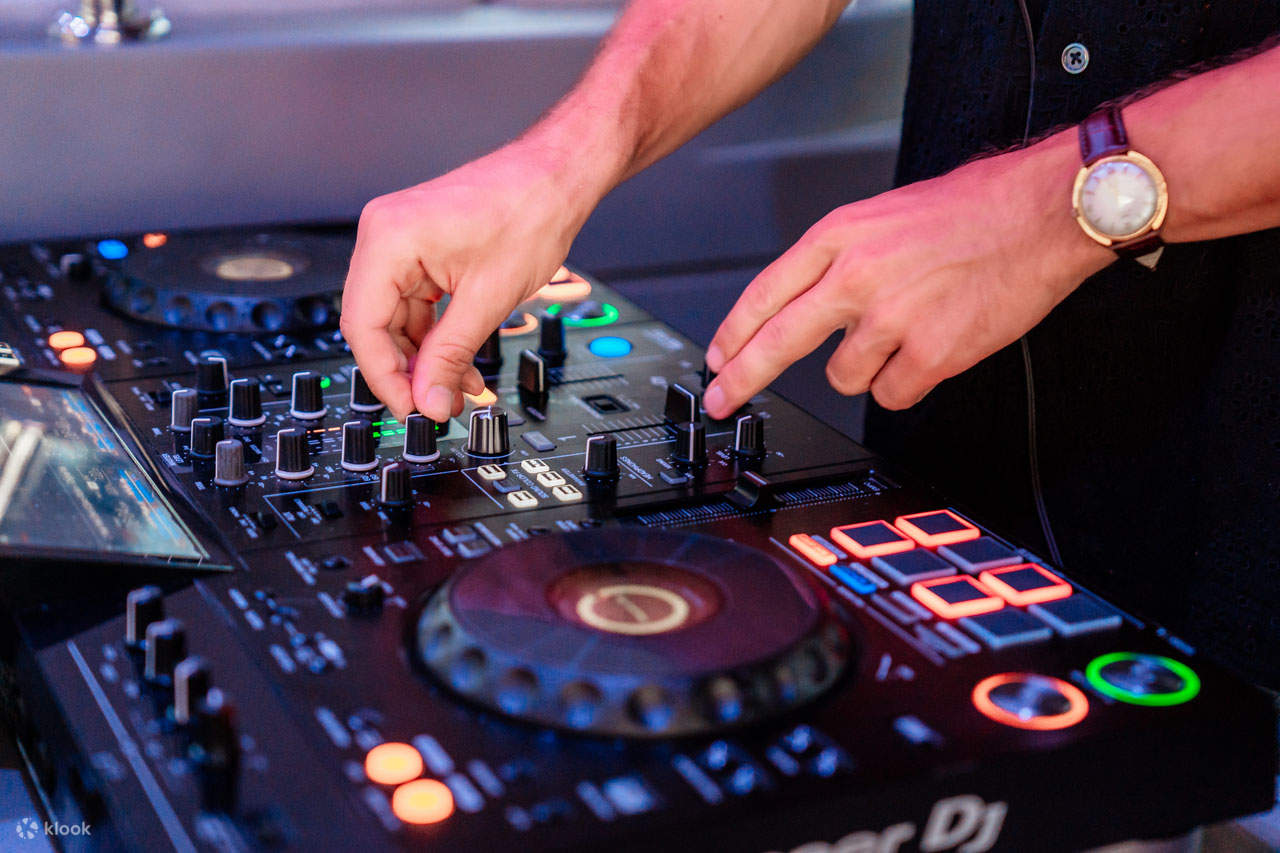 Join In Luxury Hype Yacht Experience Day Trip, Phuket, Thailand - Klook