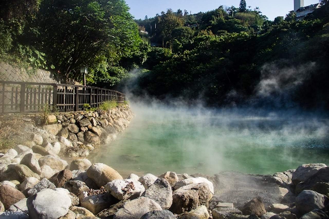 Beitou and Yangmingshan Day Tour, Taipei, Taiwan - Klook