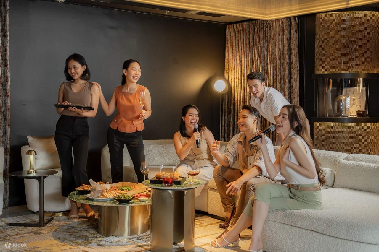 Teeshot Bar At Bangkok Marriott Marquis Queens Park - Klook United Kingdom