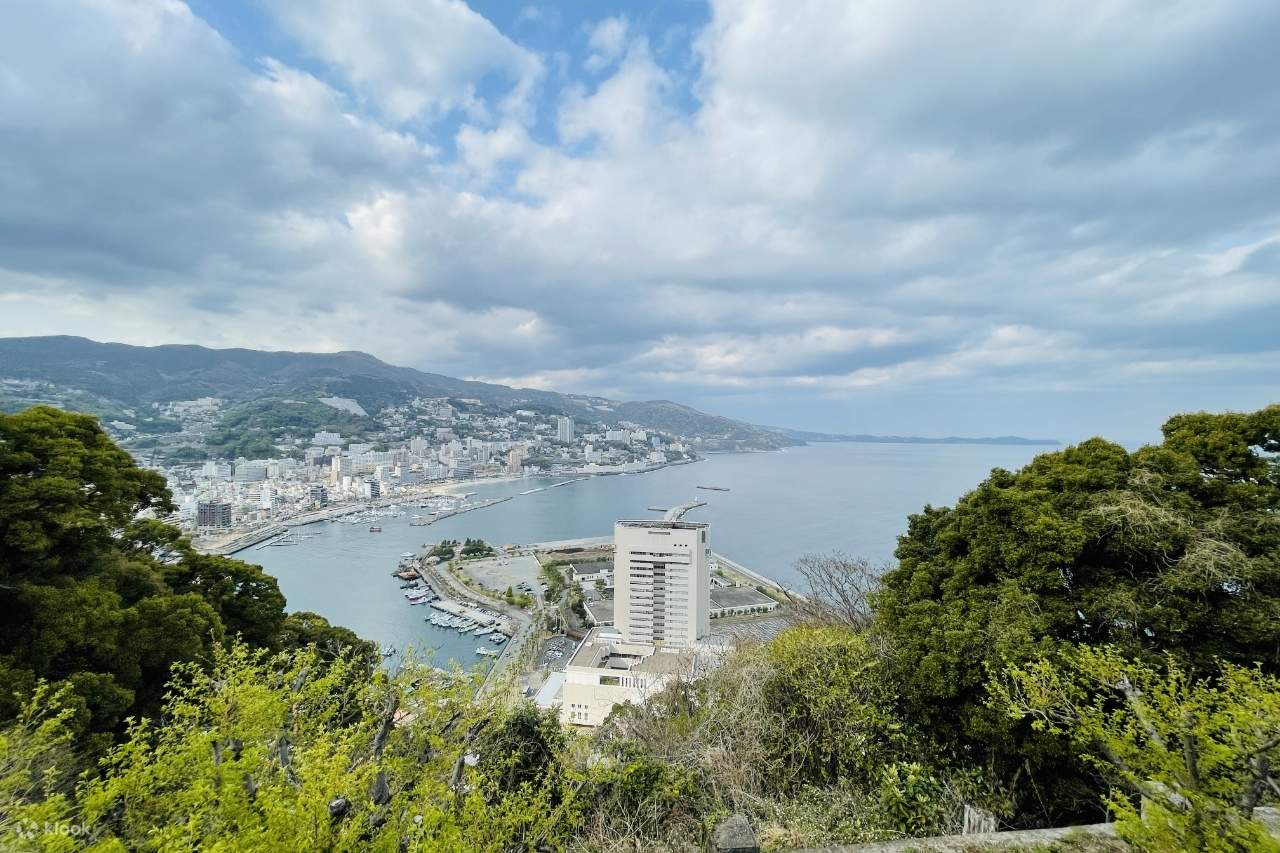 MOA Museum, Atami Sun Beach, and Atami Castle Day Tour (Depart from Tokyo) - Klook