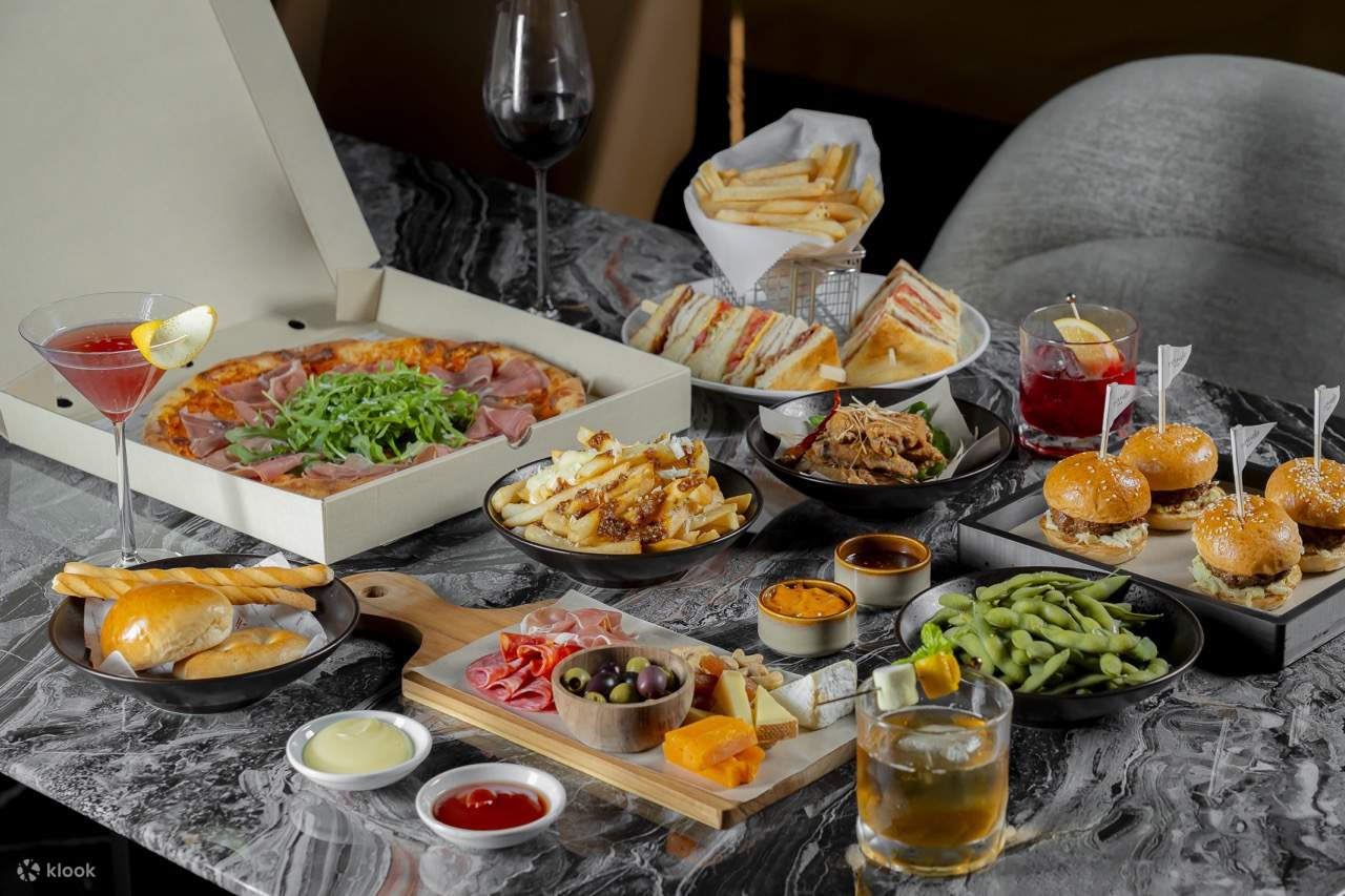 Teeshot Bar At Bangkok Marriott Marquis Queens Park - Klook Canada