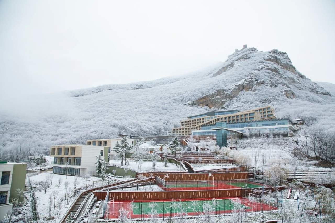 Shahdag resort Cable car Zip line Roller coaster Guba mountains - Klook ...